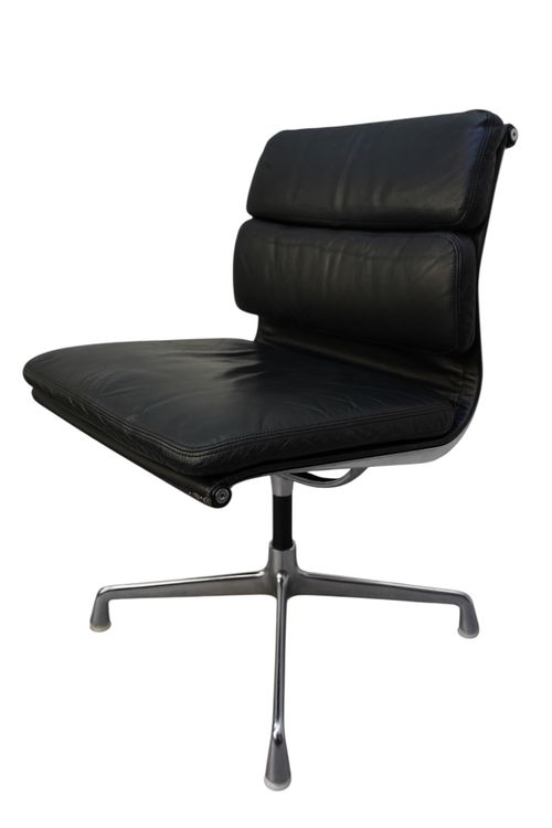 Soft Pad Chair EA 205 par Charles & Ray, Herman Miller (Gebraucht) in ...
