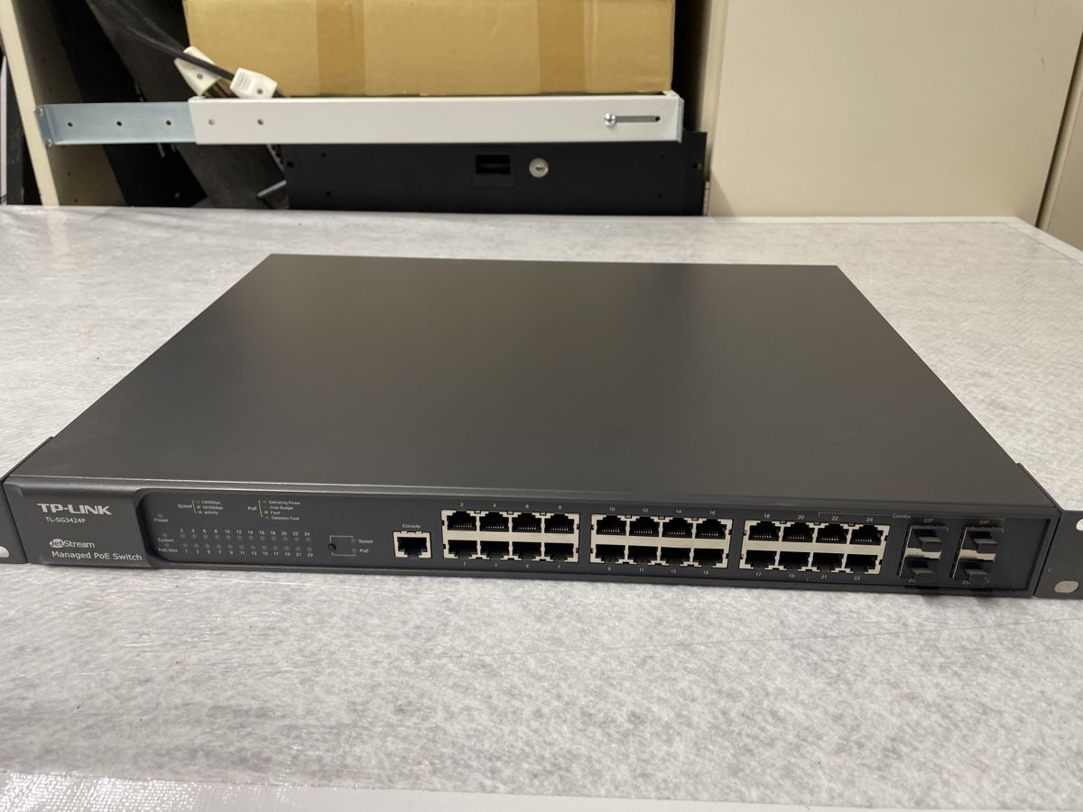 TP-Link TL-SG2428P JetStream Switch - Top Zustand! (Gebraucht) in ...