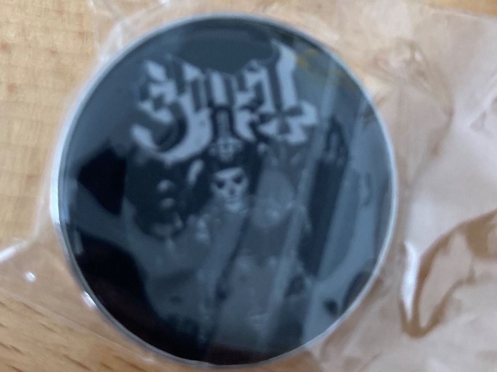 Ghost Pin Anstecker Pop Punk Metal Rock Band | Kaufen auf Ricardo