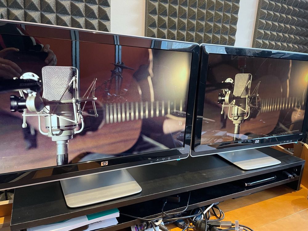 2 Stück HP 23'' LCD Monitore 2310i (Gebraucht) in Wil SG für CHF 16 ...