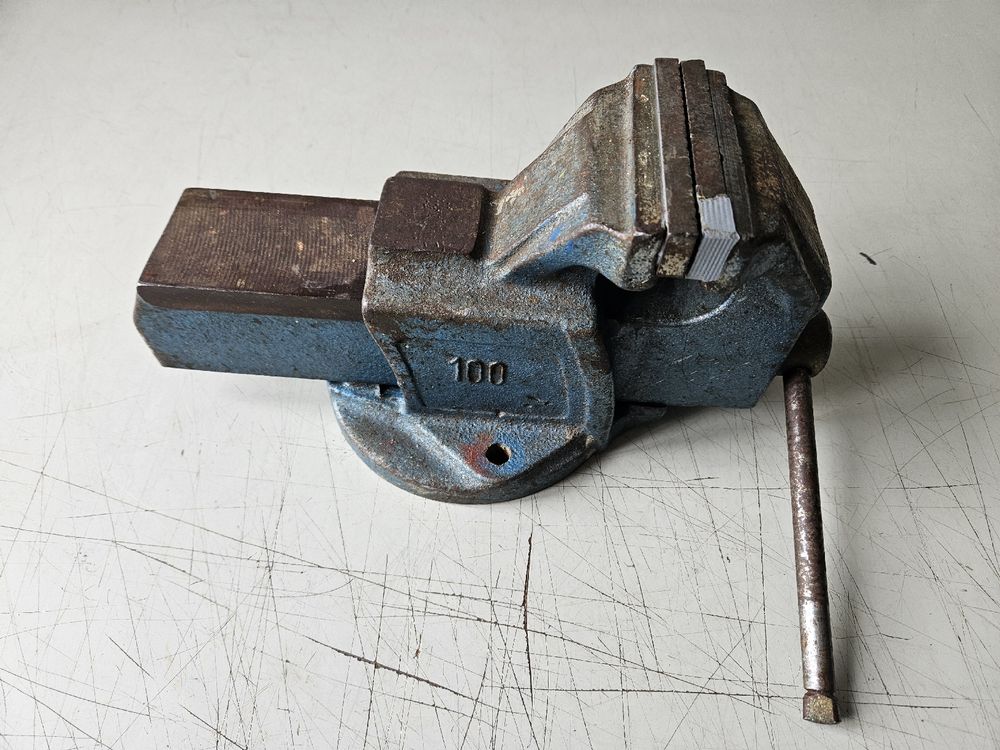 SCHRAUBSTOCK,ab 29-. (Gebraucht) in Oberburg für CHF 29 – mit Lieferung auf Ricardo kaufen