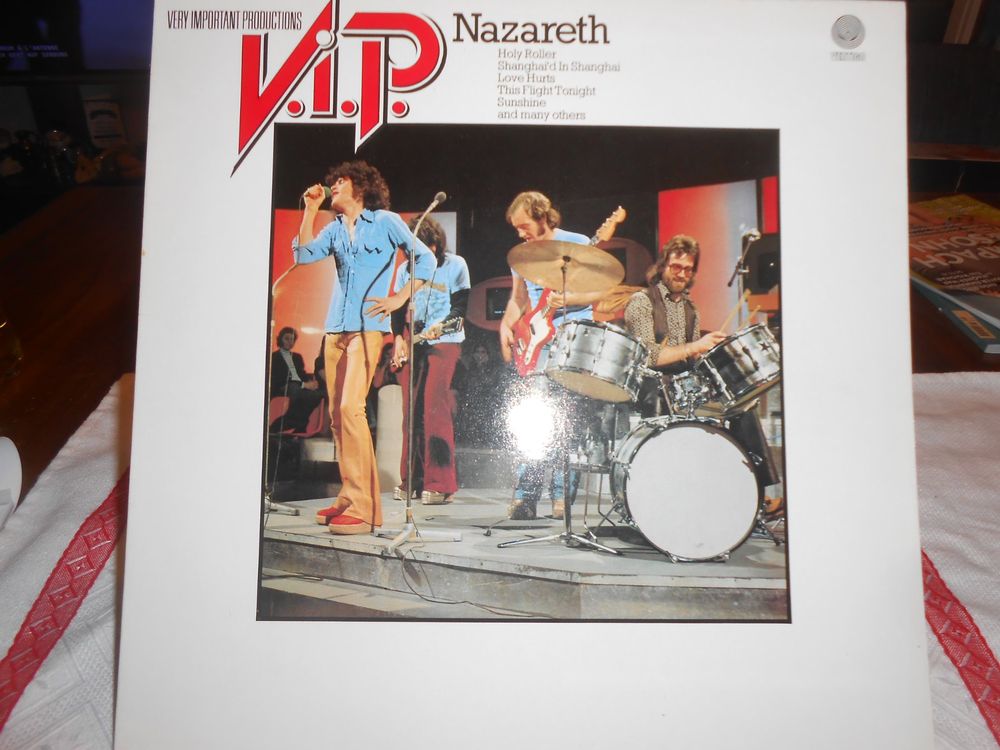 LP; V.I.P. Nazareth (Gebraucht) in Bubikon für CHF 1 – mit Lieferung auf Ricardo kaufen