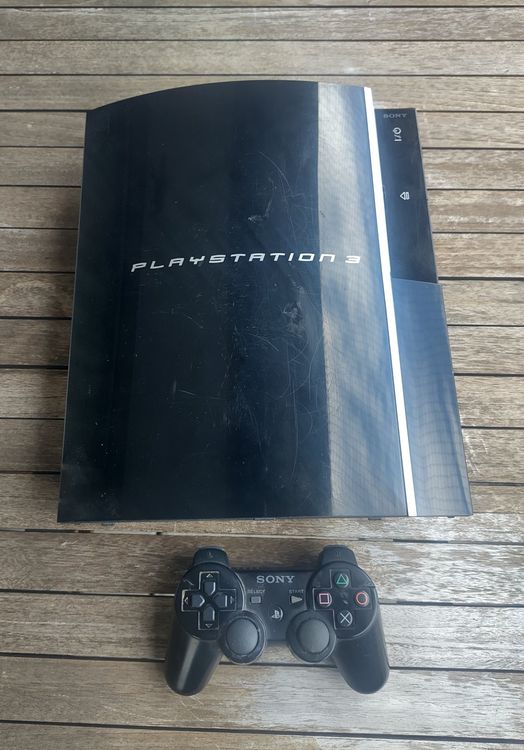 PS3 Fat (CECHK04) mit defektem Bluray-Laufwerk (Defekt) in Wohlen AG ...