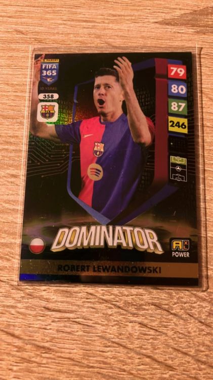 Panini FIFA 365 2025 Lewandowski Dominator Power Card (Neu (gemäss ...
