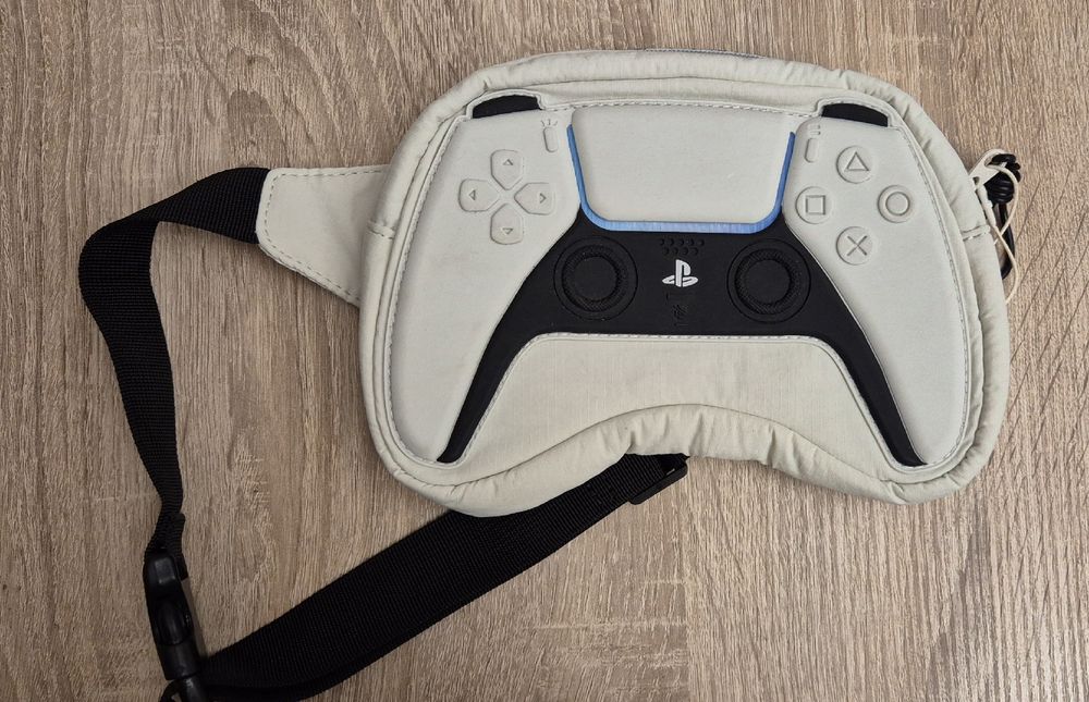PlayStation 5 PS5 Controller Bum Bag (Neu (gemäss Beschreibung)) in ...
