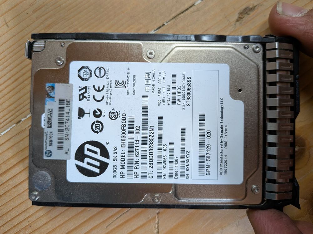 HP 300GB SAS 15K HDD Festplatte (Gebraucht) in Bottmingen für CHF 25 ...