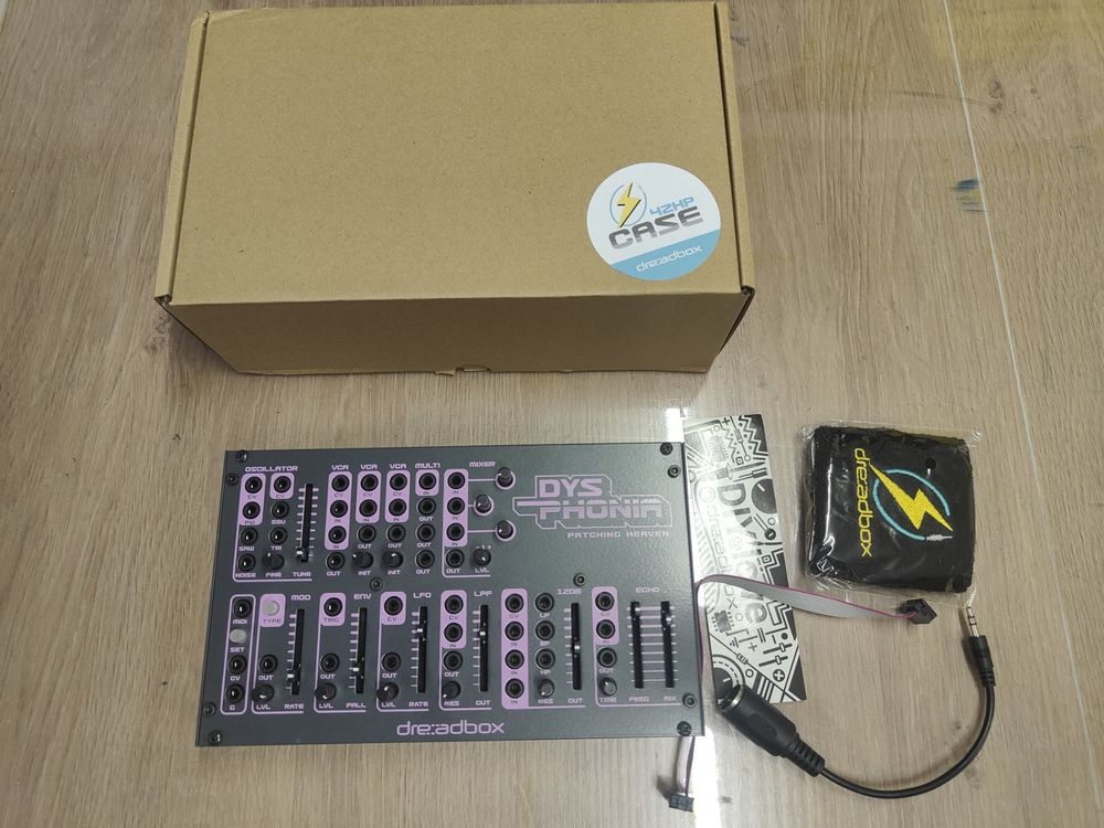 Dreadbox Dysphonia Synthesizer inkl. Case (Gebraucht) in Basel für CHF ...