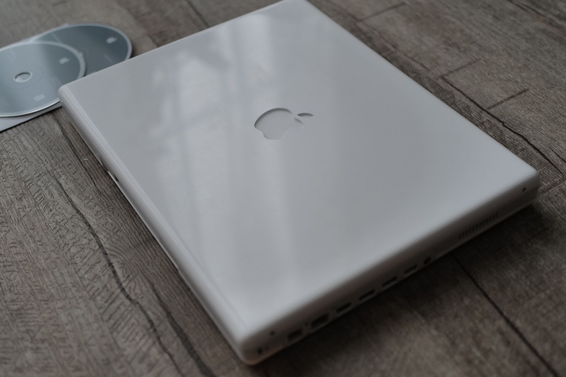 iBook G4 mit Install DVD (Gebraucht) in Port für CHF 20 – mit Lieferung ...