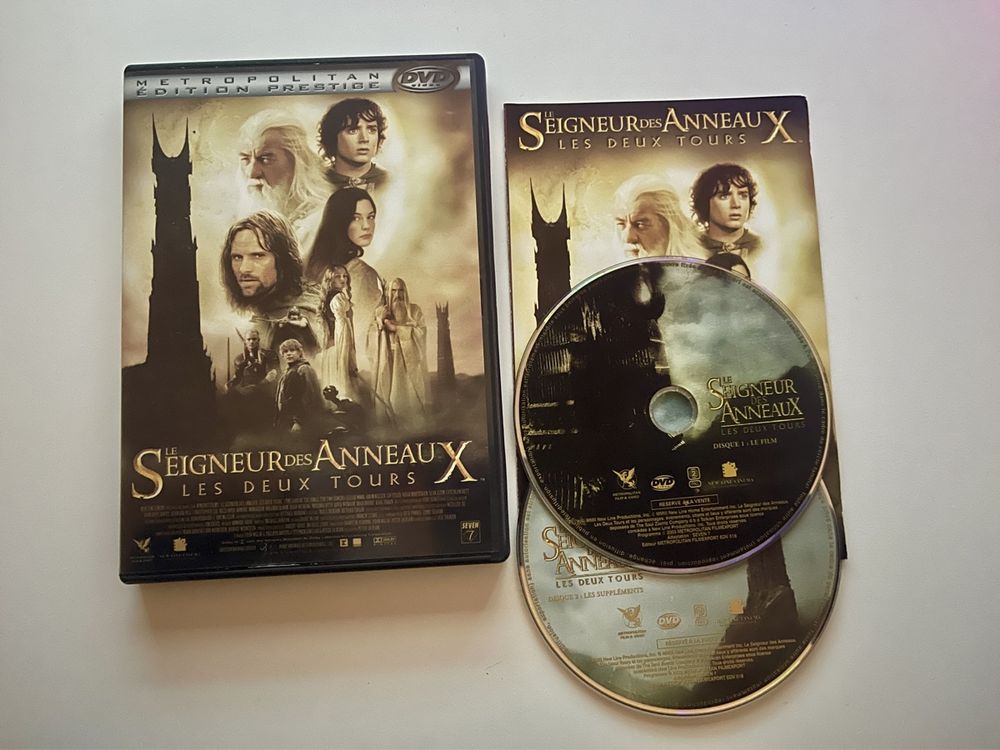 LE Seigneur des Anneaux Les Deux Tours (Gebraucht) in Adliswil für CHF 2.5 – mit Lieferung auf ...