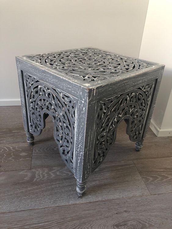 Schöner Höcker / Tisch (Gebraucht) in Muri für CHF 5 – nur Abholung auf ...