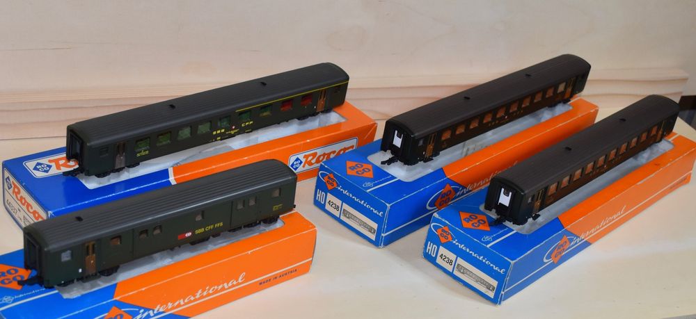4 voitures VU II CFF/4 Wagen EW II SBB Roco. (Gebraucht) in Eclépens für CHF 40 – mit Lieferung ...