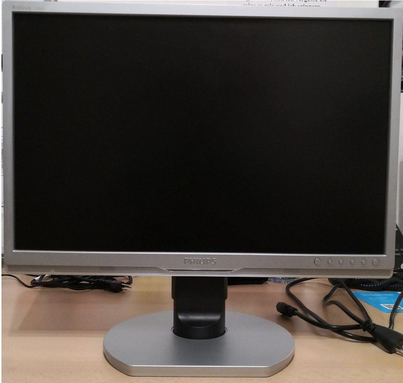 Monitor 22″ - Philips HWB 9220I | Kaufen auf Ricardo