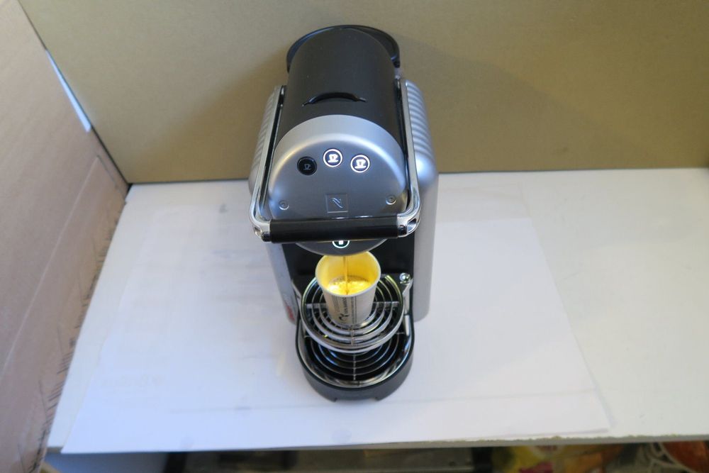 Nespresso Zenius ZN 100 PRO | Kaufen auf Ricardo