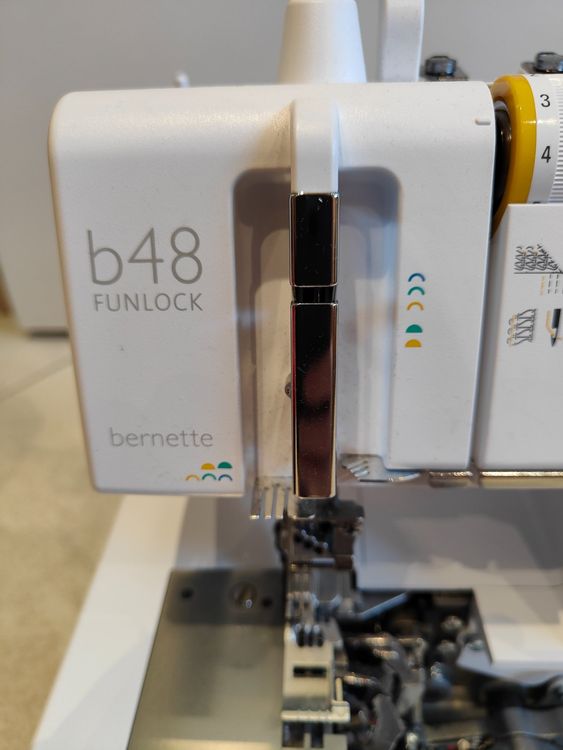 Bernette b48 Funlock Overlock/Cover Combimaschine (Gebraucht) in Felsberg für CHF 550 – nur ...