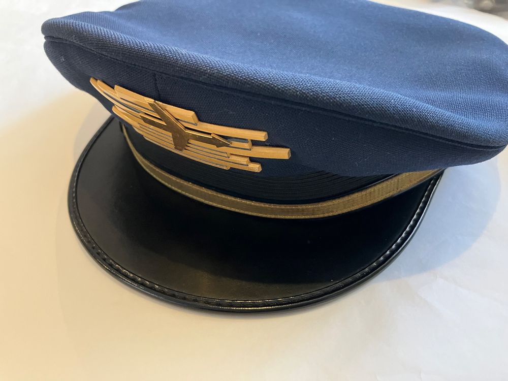 Swissair 1960,s Pilot Mutze (Gebraucht) in Zürich für CHF 99 – mit ...