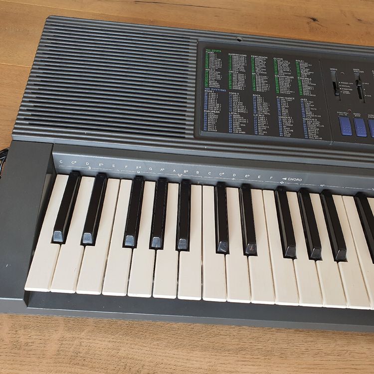 Keyboard CASIO CTK-550 (Neu (gemäss Beschreibung)) in für CHF 40 – nur ...