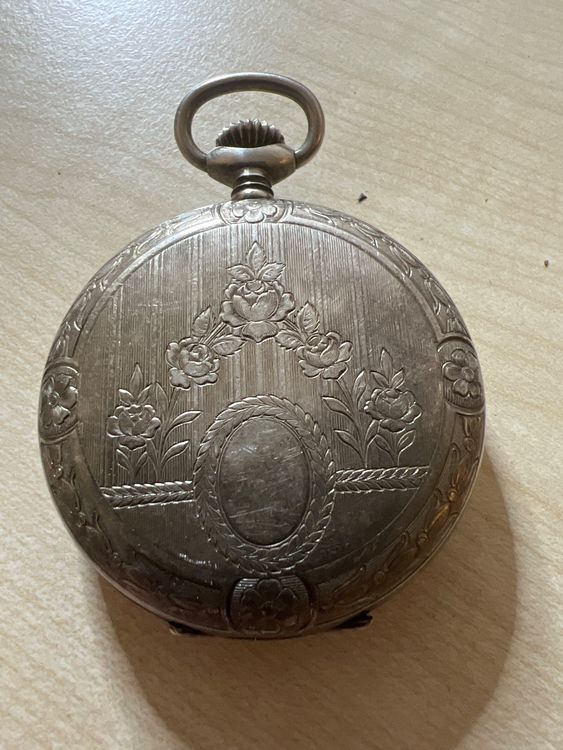 Moeris Taschenuhr 49 mm (Defekt) in Pfeffingen für CHF 5 – mit Lieferung auf Ricardo kaufen