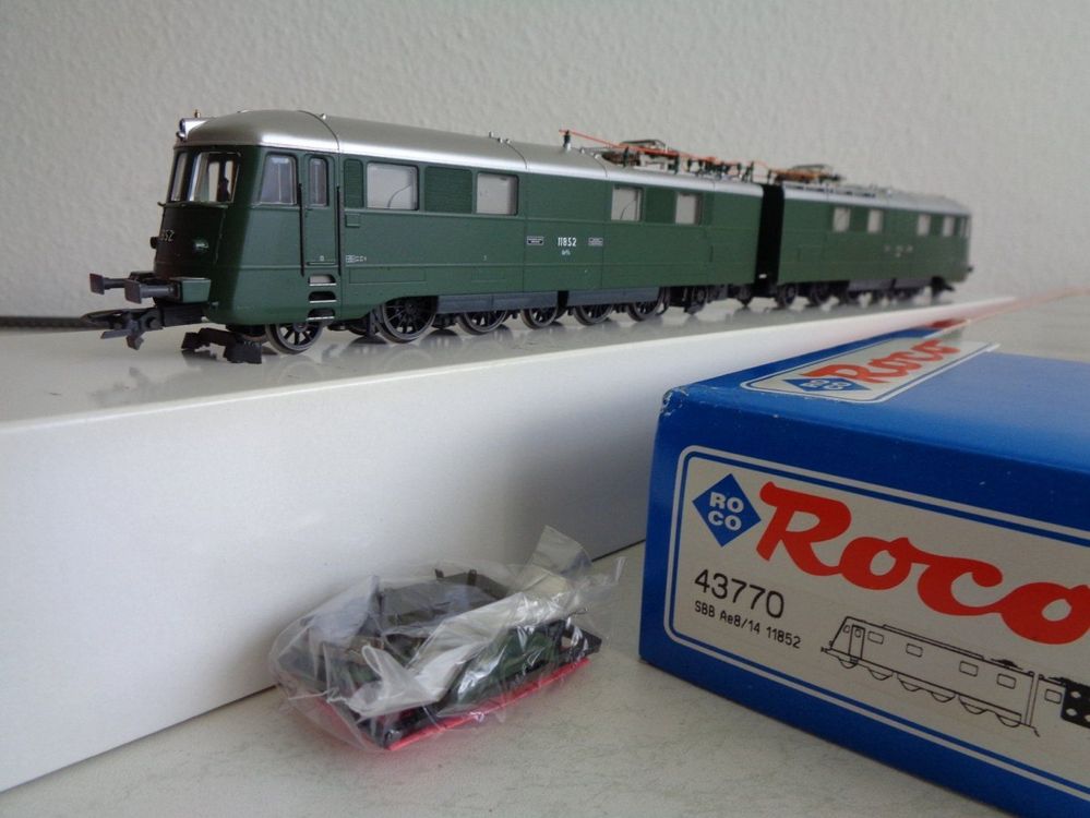 ROCO 43770 SBB Ae 8/14 dunkelgrün E-Lokomotive Landilok (Neu (gemäss ...