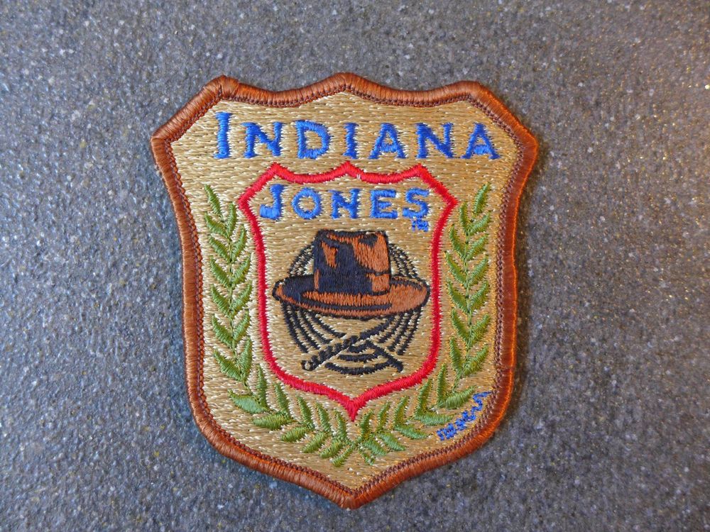 indiana jones badge - walt disney comp. | Kaufen auf Ricardo