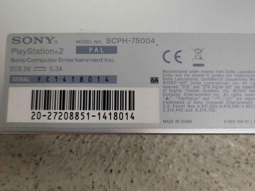 PS2 Konsole + 1 Controller 6F | Kaufen auf Ricardo