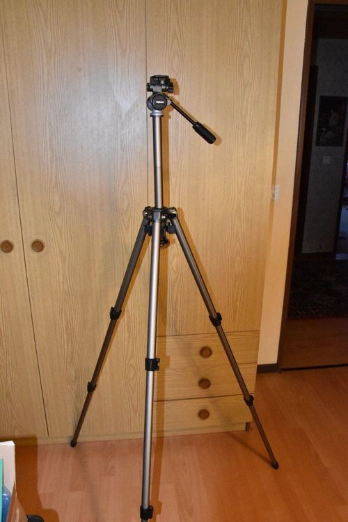 Stativ Velbon Sherpa 600 R (Gebraucht) in Pratteln für CHF 33 – mit ...