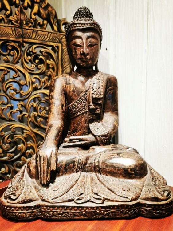 Sitzender Buddha (Gebraucht) in Hombrechtikon für CHF 120 – nur Abholung auf Ricardo kaufen