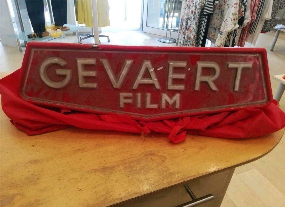 Original reliefartige Foto-Leuchtreklame (Gebraucht) in für CHF 71 ...