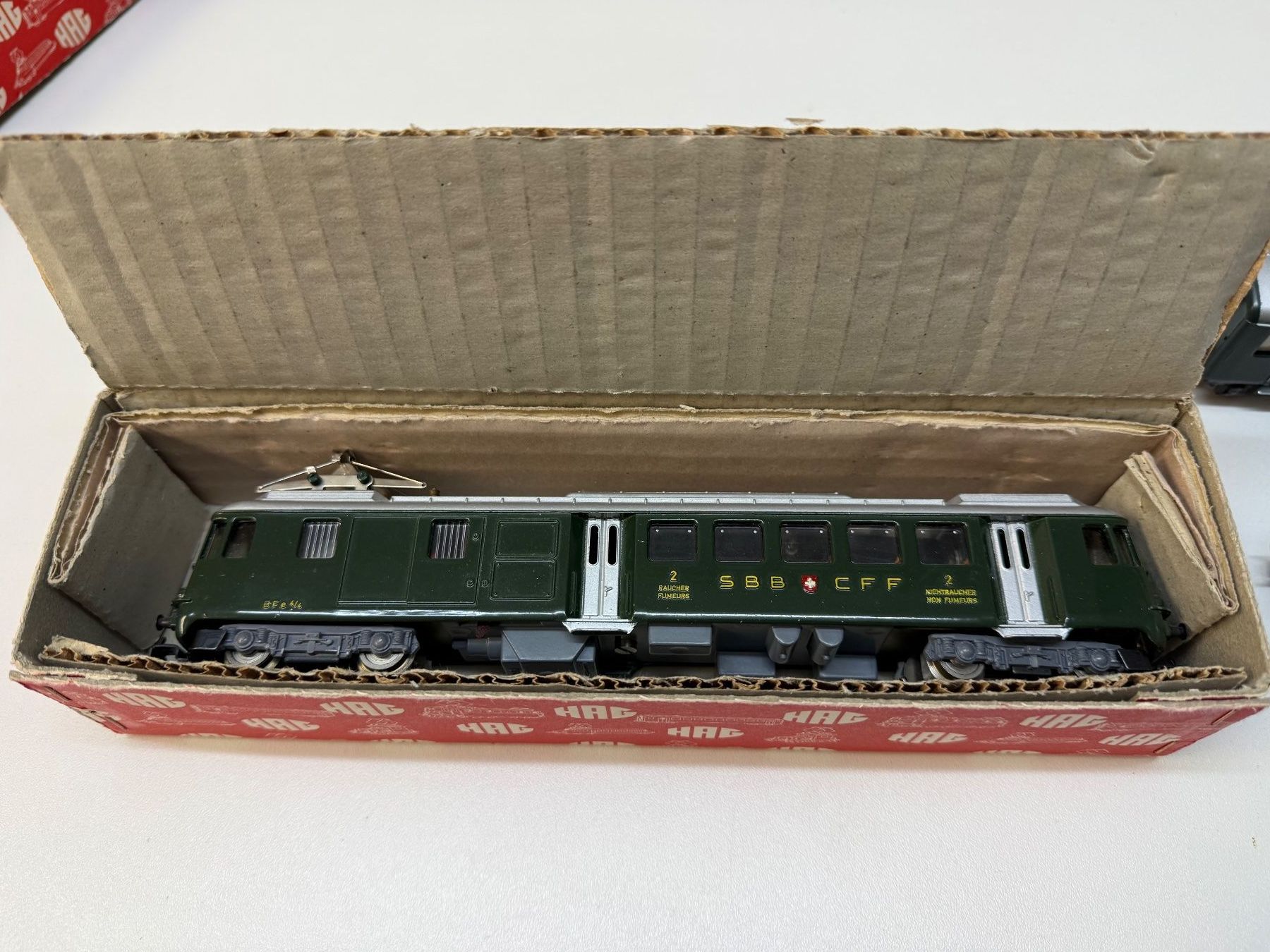 Hag 3-teiliger Triebwagen BFe 4/4, grün, Wechselstrom (Gebraucht) in ...
