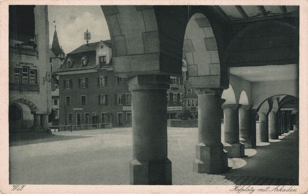 Wil, Altstadt mit Arkaden, Blick Richtung Stadtkirche (Gebraucht) in Bronschhofen für CHF 10 ...