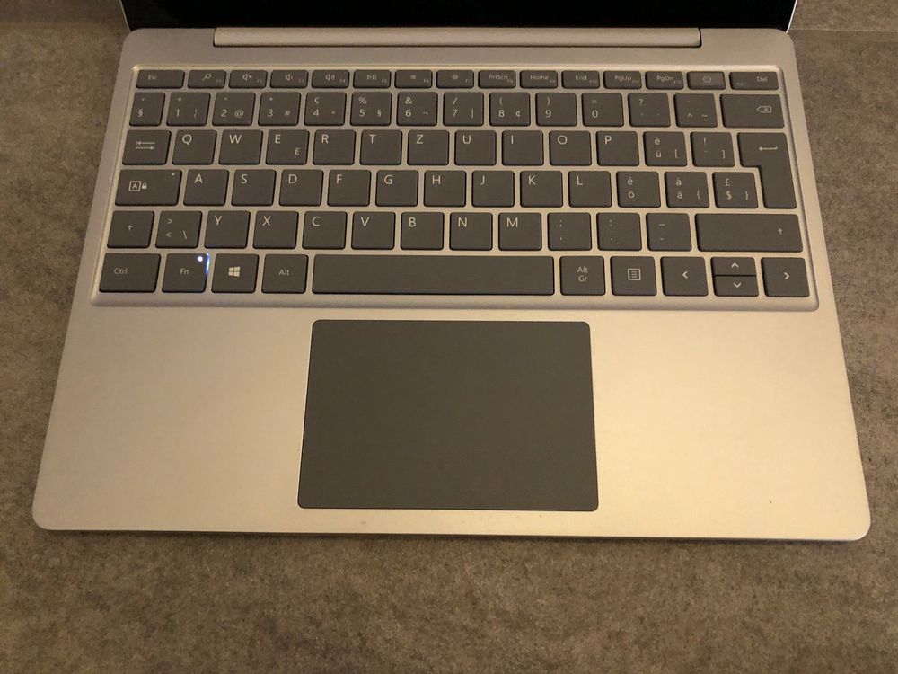 Surface Laptop Go, i5-1035G1, 1536x1024, Akku 98%, 256GB SSD (Gebraucht ...