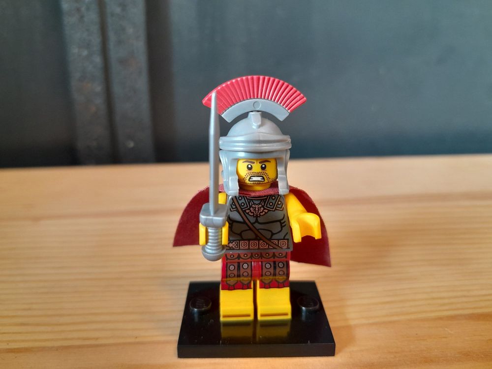 Lego Minifigures Serie 10 Roman Commander Römischer Römer (Gebraucht ...