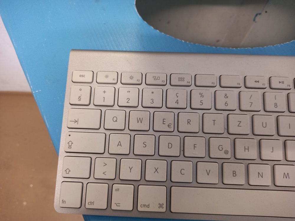 Apple Magic Keyboard model A1314 (Gebraucht) in Romont für CHF 18 – mit ...