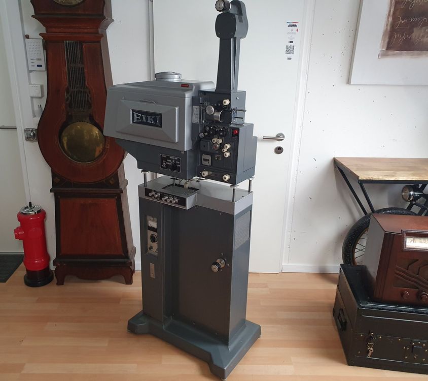 Filmprojektor Eiki EX-6000 Xenon Sound Kinoprojektor 16 mm (Defekt) in ...