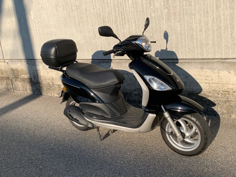 Piaggio Fly 125 ccm mit MFK 5.2022 (Gebraucht) in Olten für CHF 1333 ...