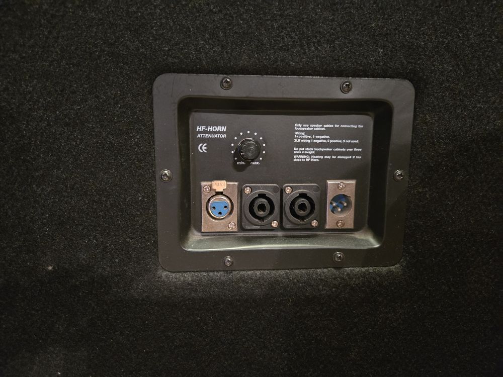Warwick Quad VI Bass Verstärker Topteil & Boxen Set! (Gebraucht) in ...