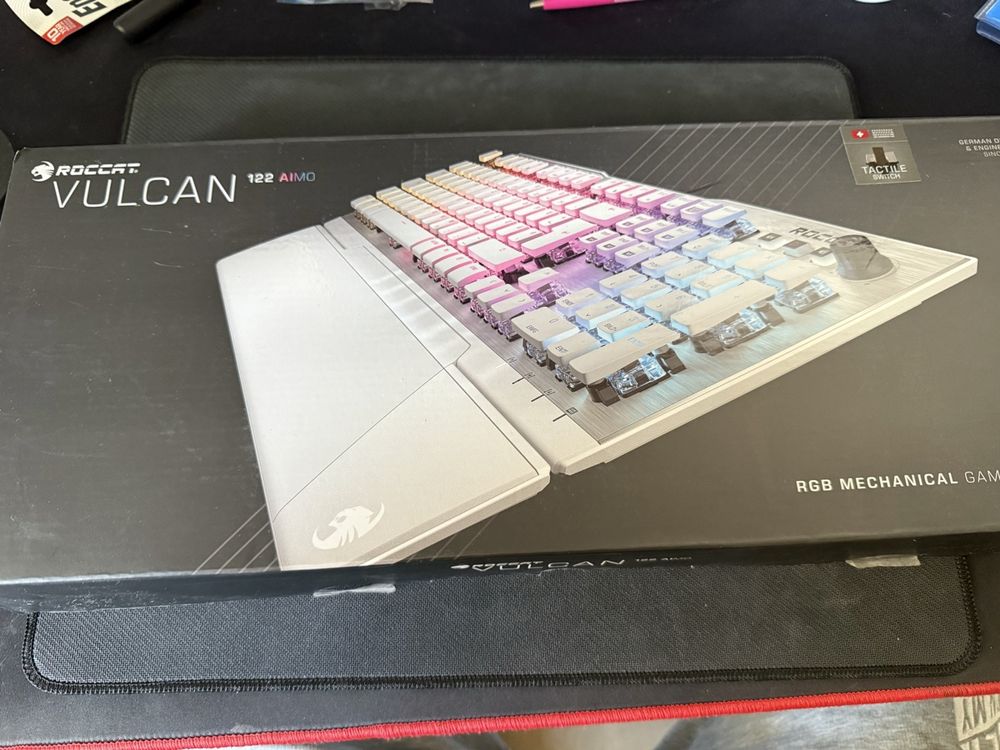 Roccat Vulcan 122 Aimo Tastatur | Kaufen auf Ricardo