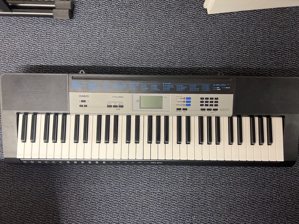 Keyboard Casio CTK-1550 inkl Ständer (Neu (gemäss Beschreibung)) in für ...