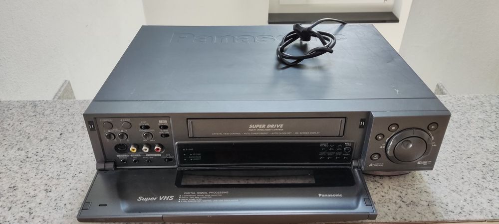 Super VHS-Videorecorder NV-HS950 von PANASONIC (Gebraucht) in für CHF ...
