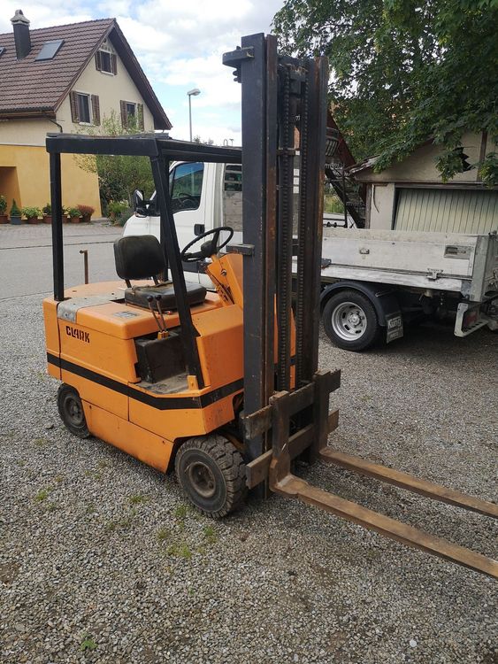 Stapler Clark (Gebraucht) in Ammerswil AG für CHF 1810 – nur Abholung ...