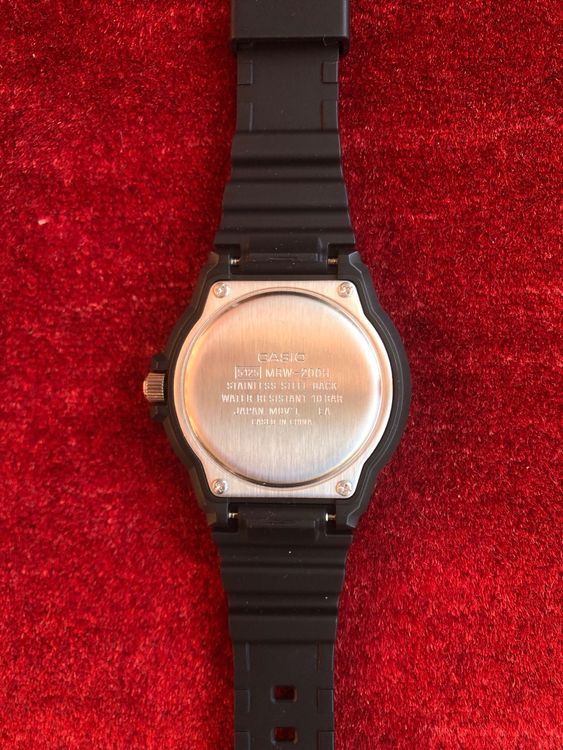 Casio Uhr Neuwertig Wasserdicht 10 Bar | Kaufen auf Ricardo