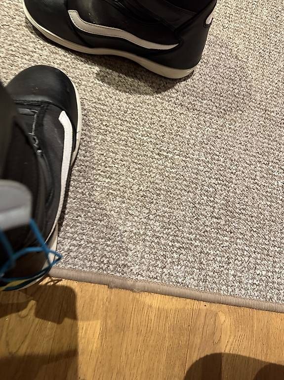 Vans Snowboard Boots Encore 40.5 top Jugend (Gebraucht) in Grub SG für ...