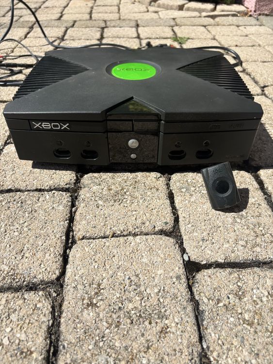 Xbox 1er génération (Défectueux) à Mézières VD pour CHF 21 – avec ...