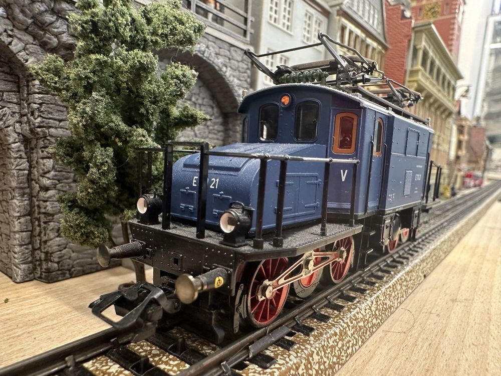 Märklin 3448 DB E70 (Gebraucht) in Lupsingen für CHF 141.5 – nur Abholung auf Ricardo kaufen