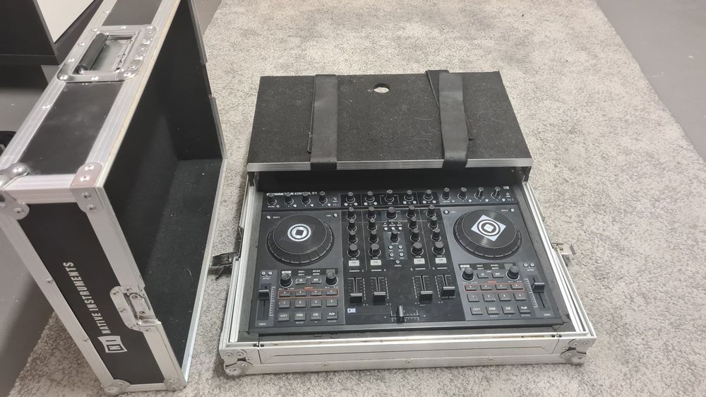 Traktor S4 original Flightcase | Kaufen auf Ricardo