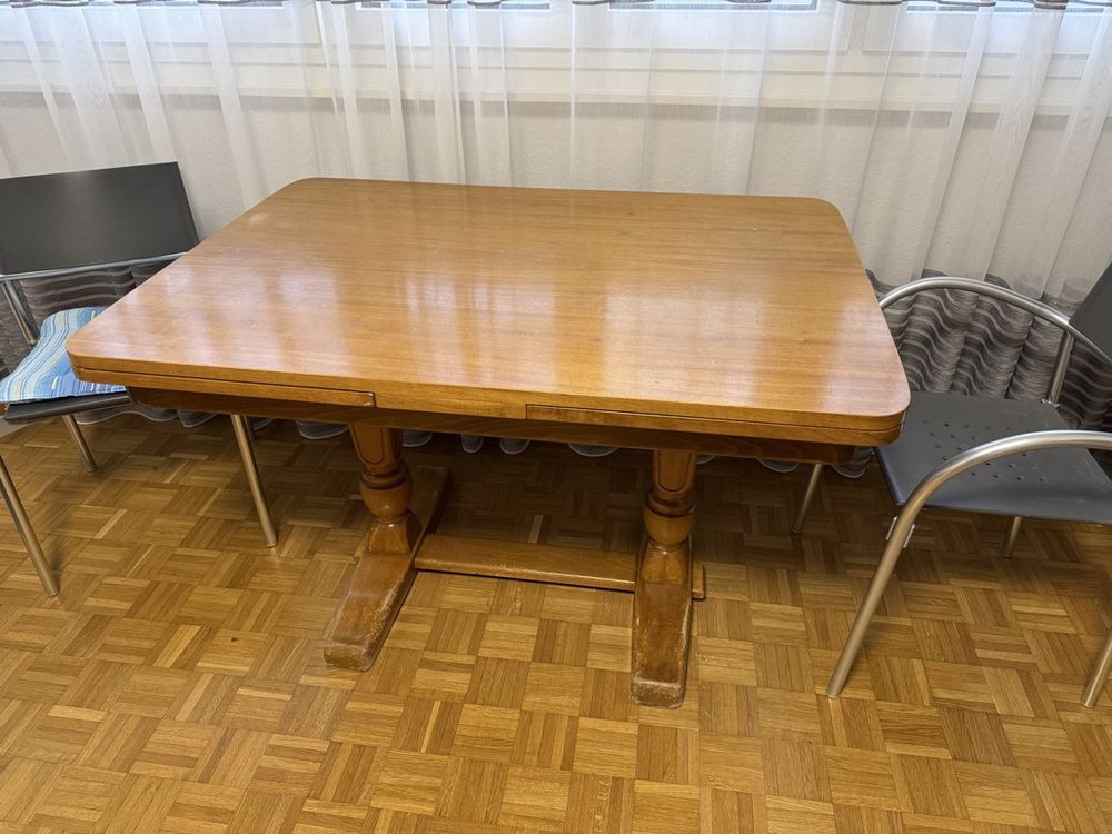 Vintage Esstisch (Gebraucht) in Bern für CHF 1 – nur Abholung auf ...
