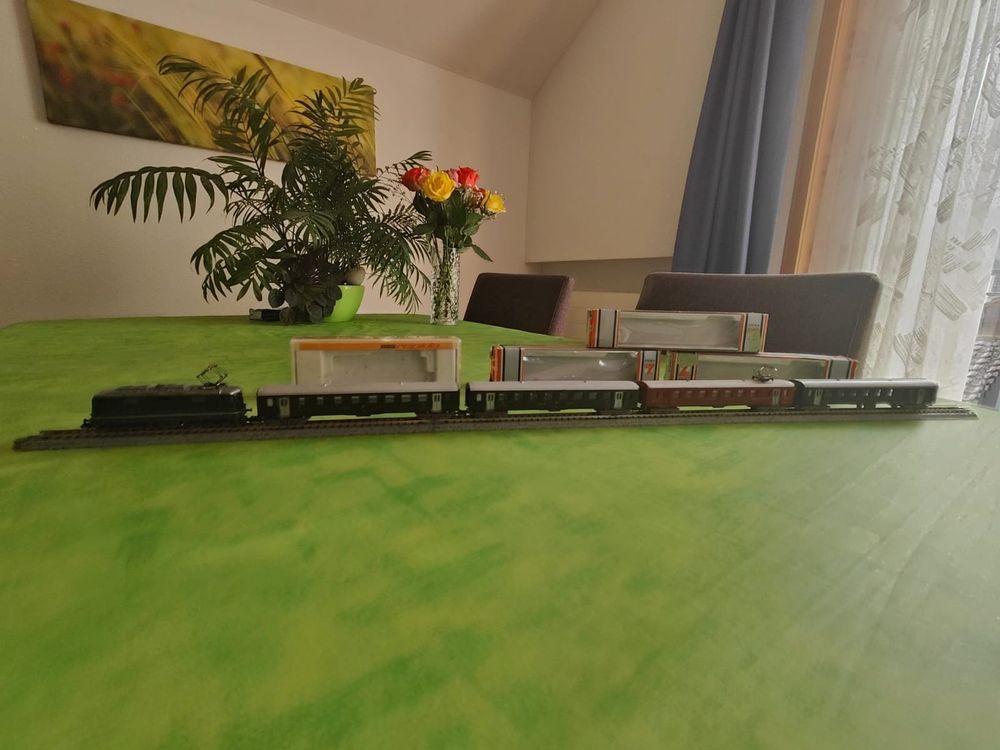 SBB RE 4/4 II mit EW 1 Personenwagen | Kaufen auf Ricardo