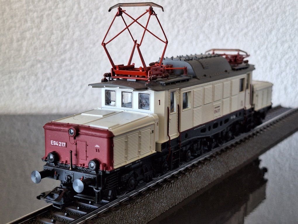 Märklin HO mfx 39226. Locomotive crocodile Autrichienne Br94 (Neu und ...