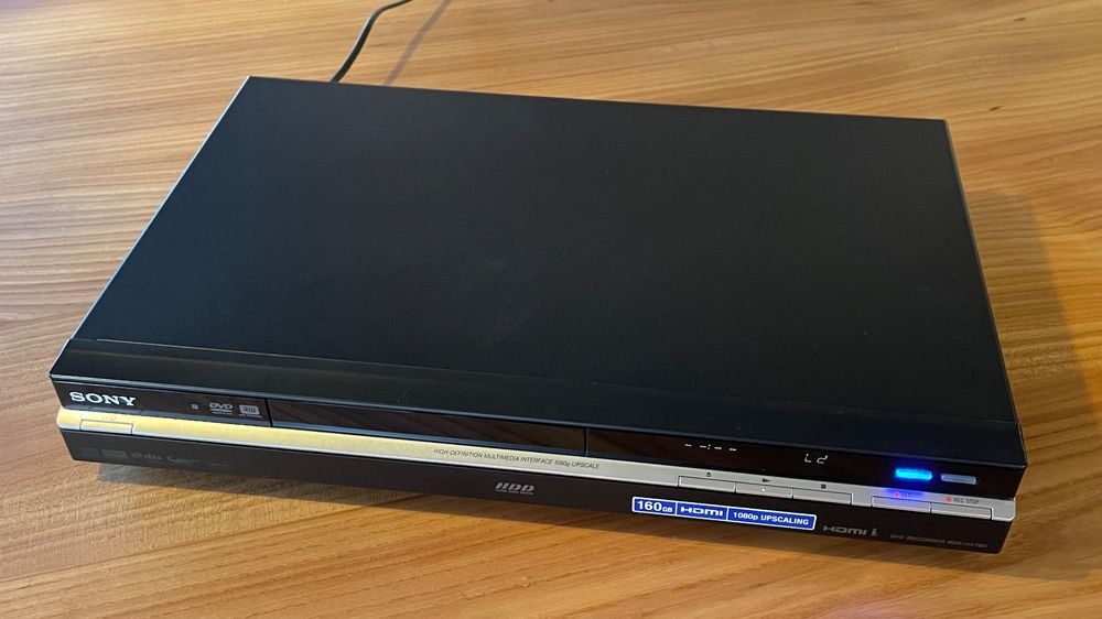 SONY Hard Disk Drive DVD Recorder 160GB (RDR-HX780) | Kaufen auf Ricardo
