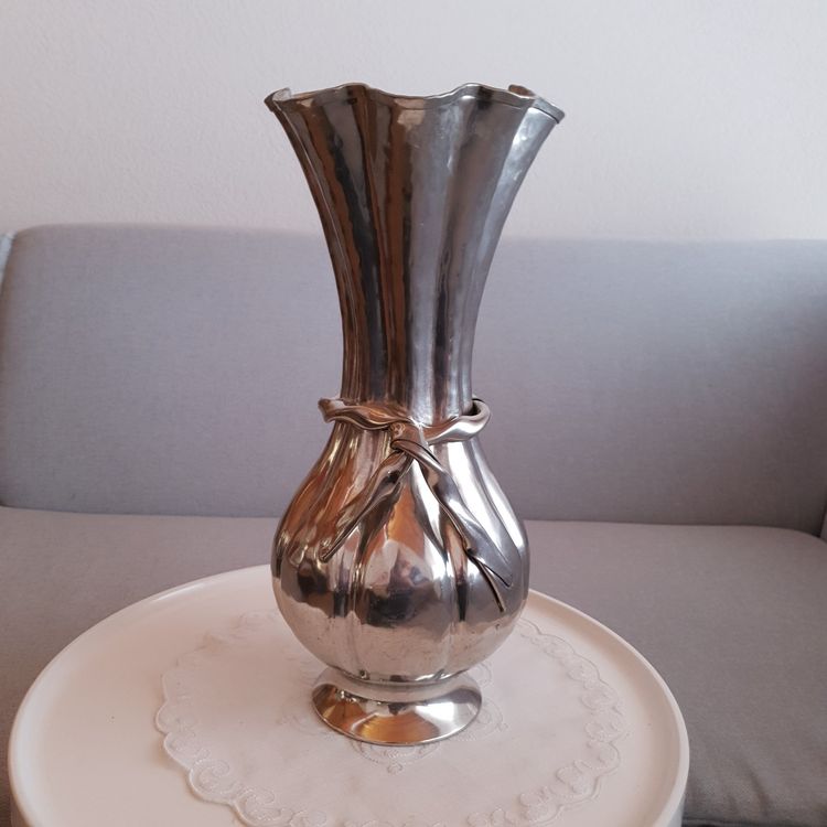 50er J. Frankreich "Jean Goardère" Vase aus gehämmertem Zinn (Gebraucht ...
