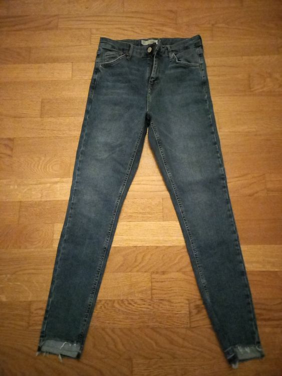 Skinny Jeans (Neu und originalverpackt) in Safnern für CHF 10 – mit ...